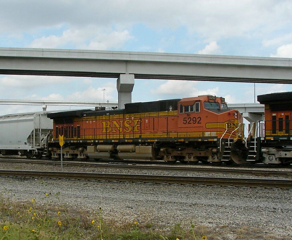 BNSF 5292